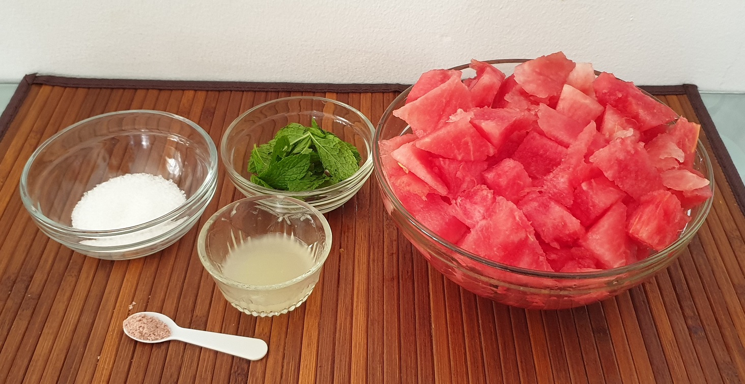 Watermelon Mint Mocktail | SimplyMeMySelf